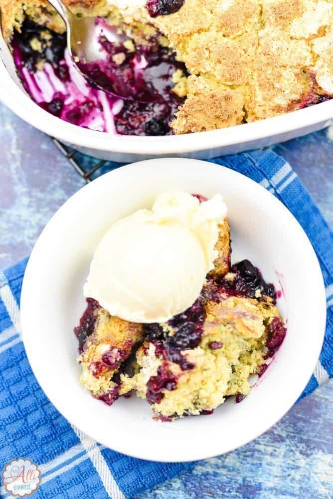 15 Best Dump Cake Recipes - An Alli Event