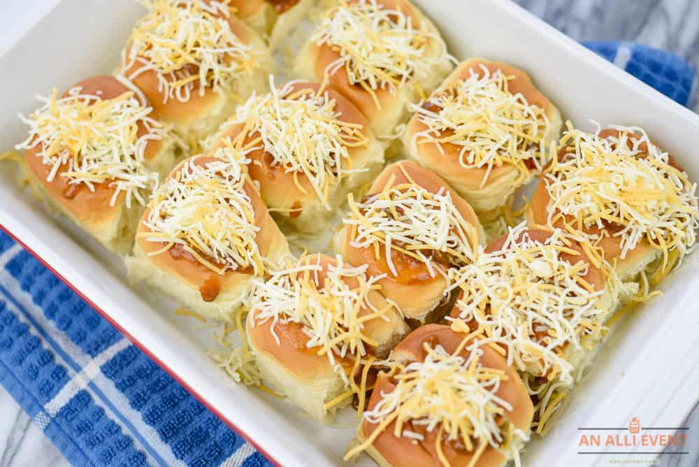 Mini Chili Cheese Dogs - An Alli Event