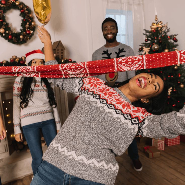 Best Christmas Games for Groups - An Alli Event