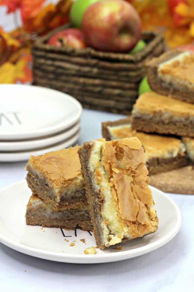 Easy Spice Bars With Cream Cheese Topping - An Alli Event