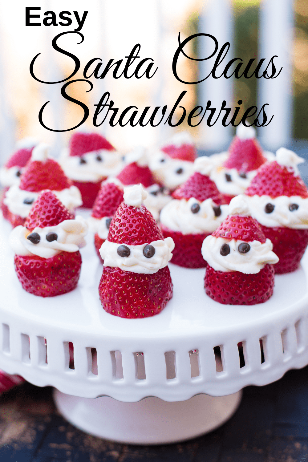 Easy Santa Claus Strawberries - An Alli Event