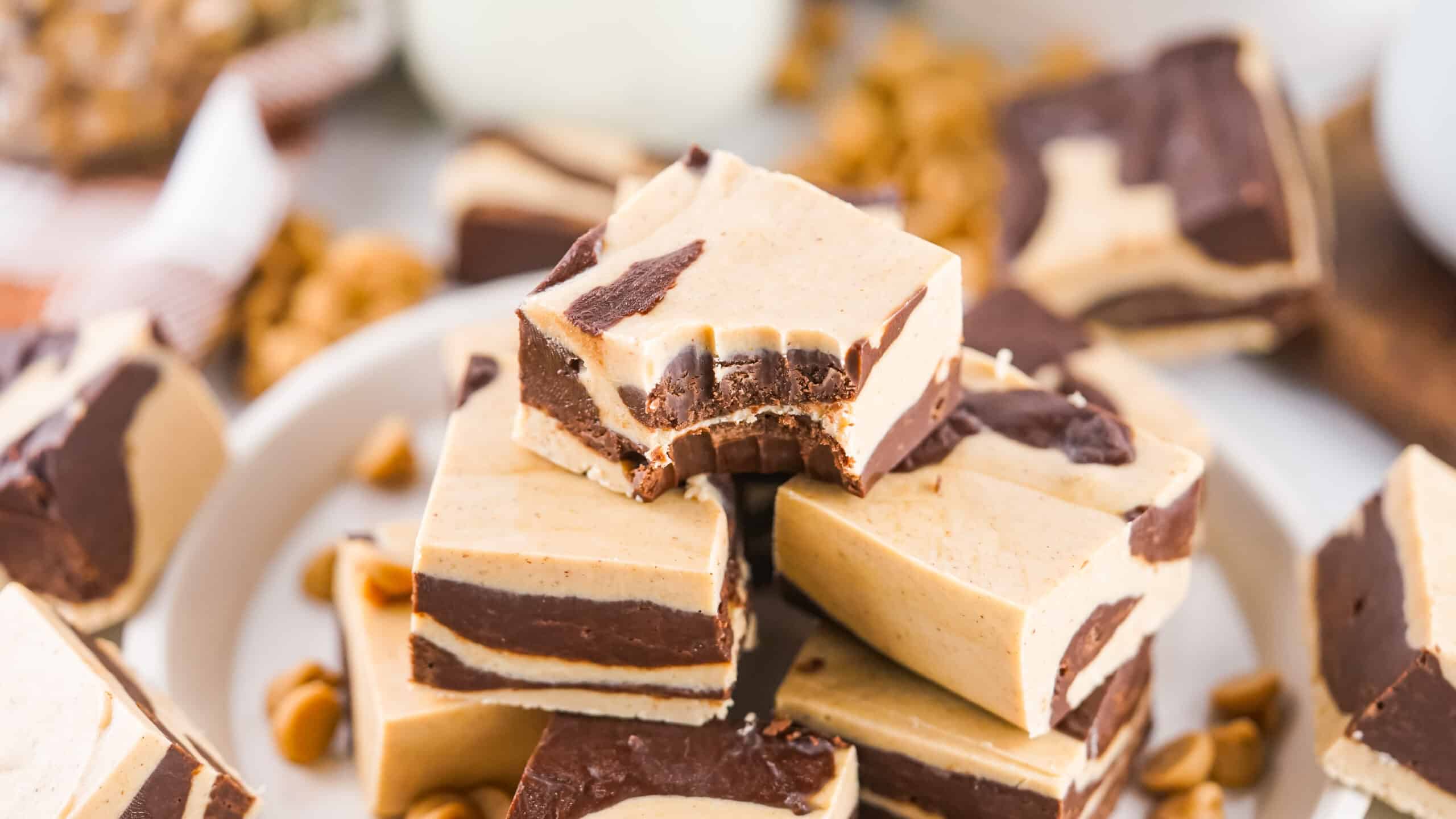 Chocolate Peanut Butter Swirl Fudge (just 4 ingredients) - An Alli Event