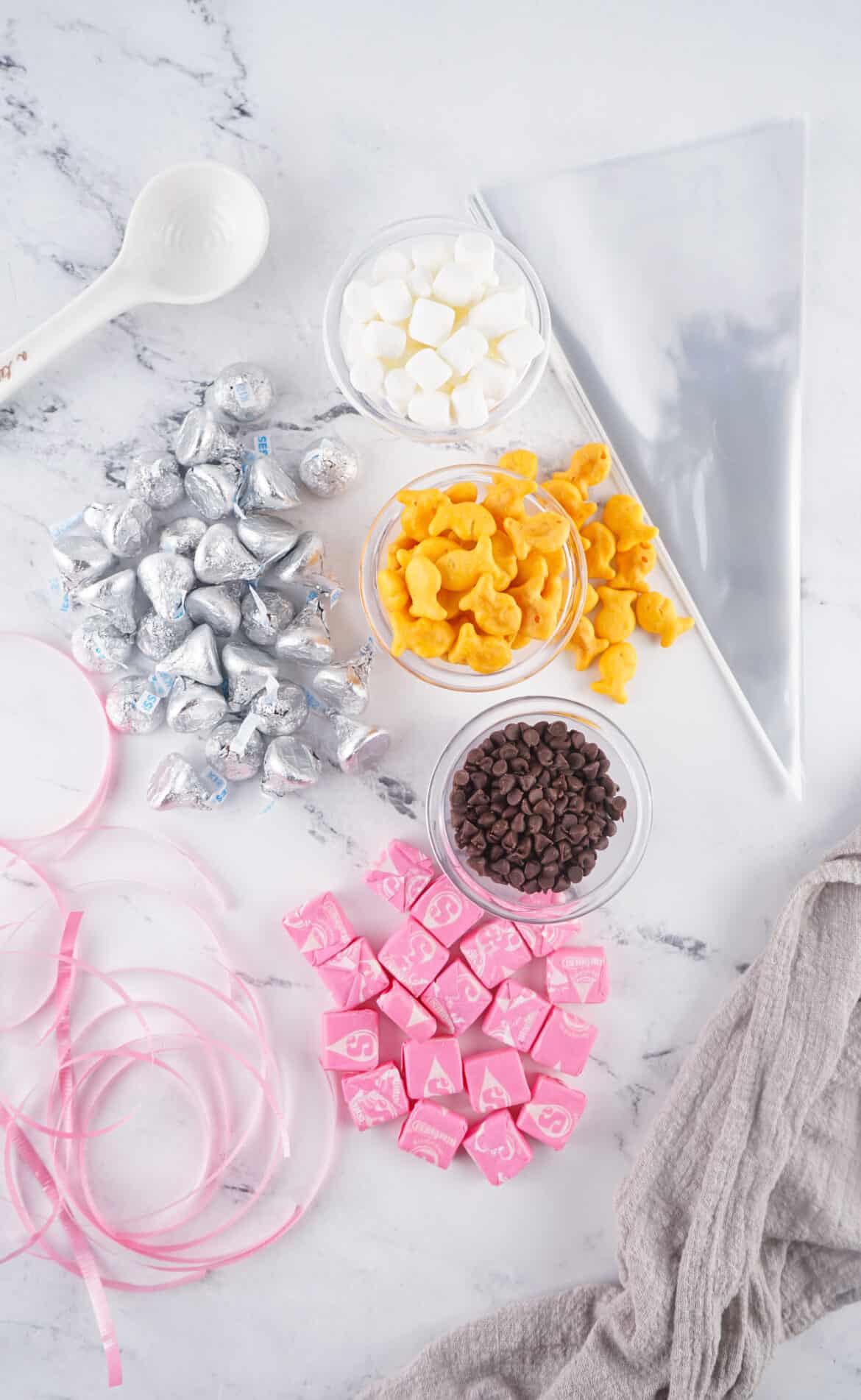 Easy Pencil Treat Bags: Party Or School Favors - An Alli Event