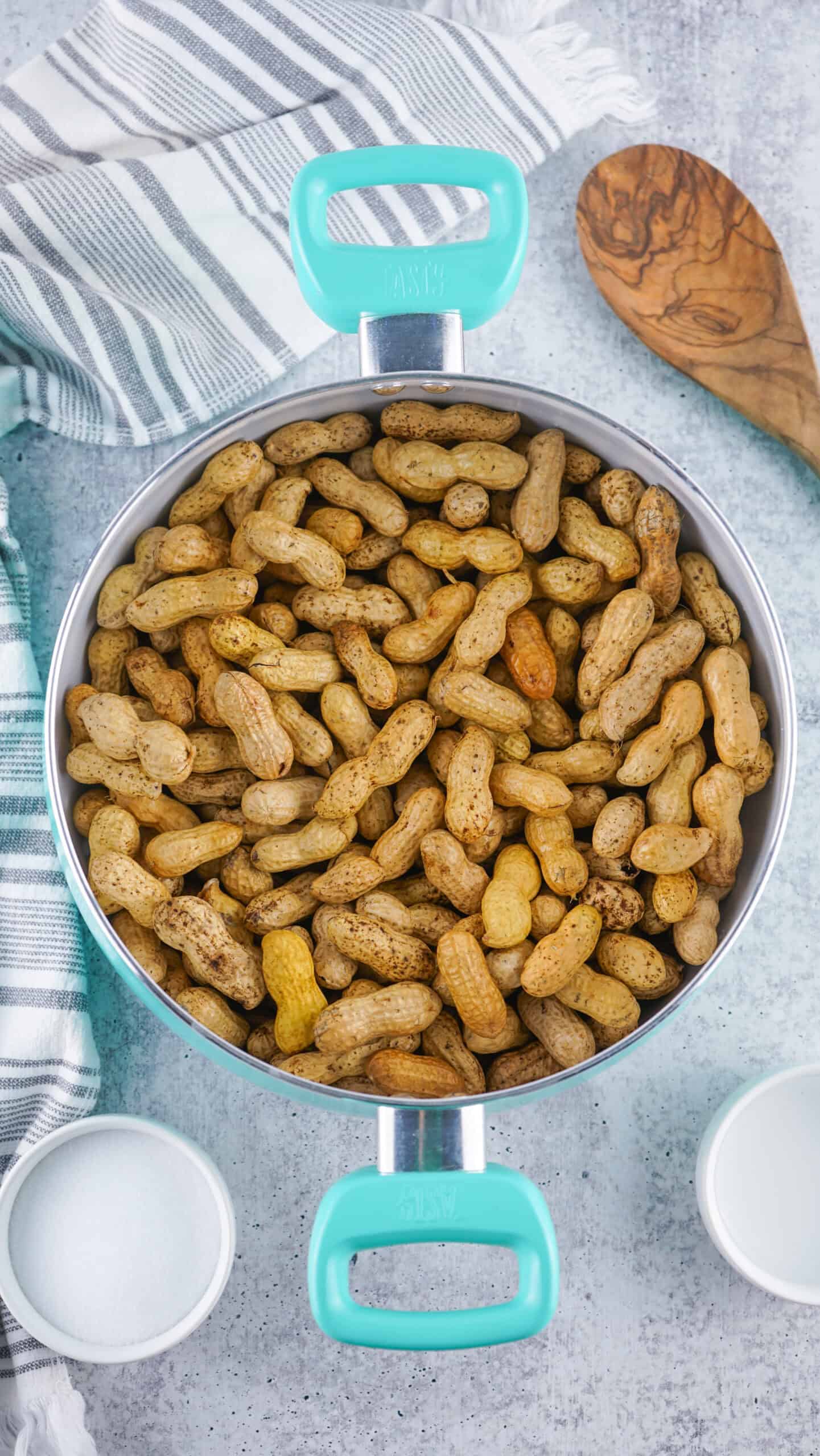 Stovetop Boiled Peanuts: Easy Southern Recipe - An Alli Event
